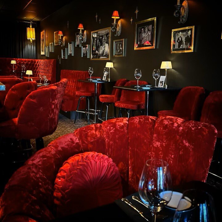 About the Blue Parrot Lounge